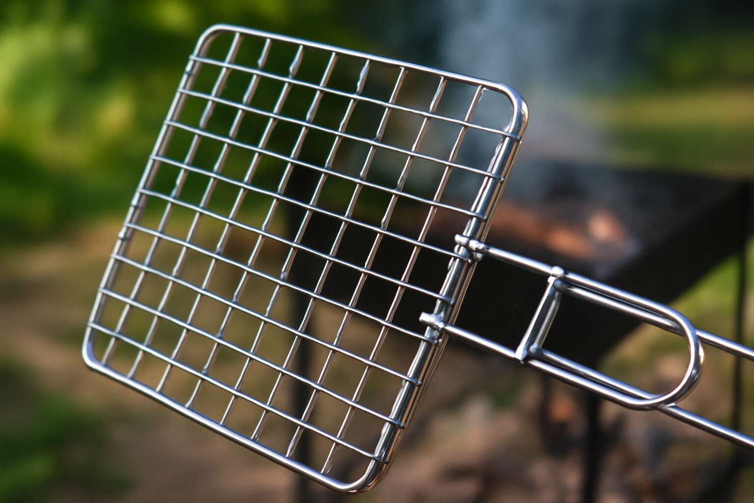 Durable and Portable: The Essential Stainless Steel Folding Braai Grid ...